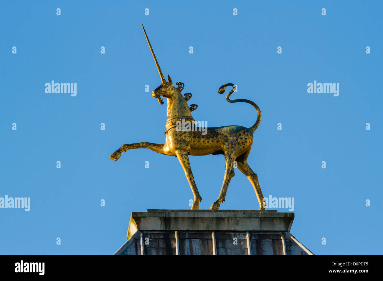 Gilded Unicorn finial - one of a pair of sculptures by David McFall on ...