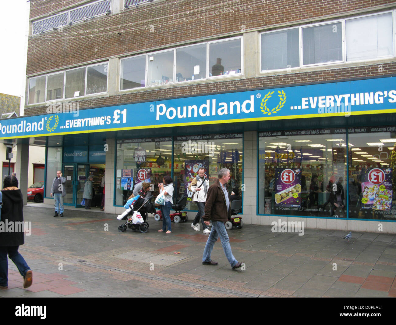 Poundland and products hi-res stock photography and images - Alamy