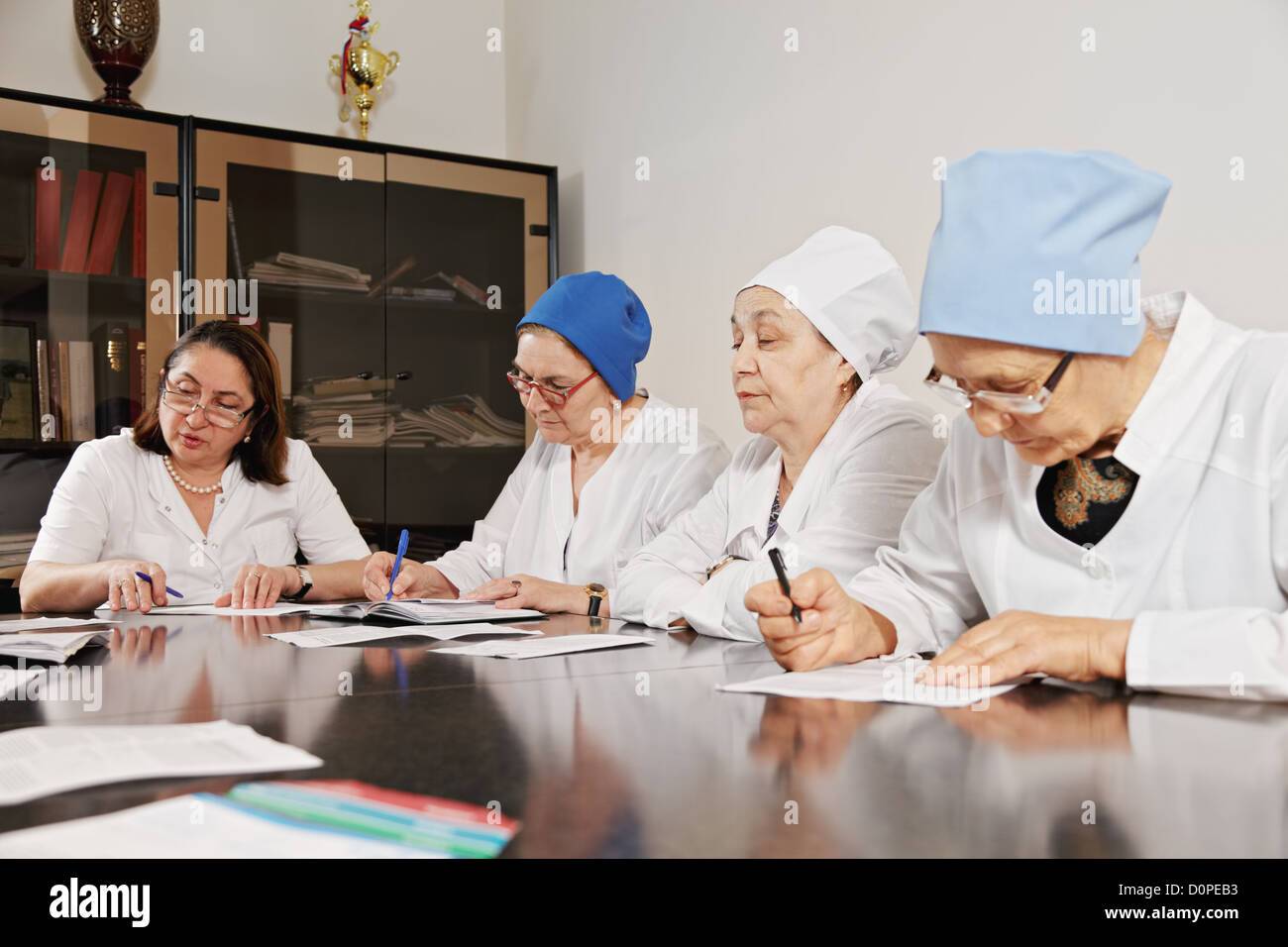Doctors council hi-res stock photography and images - Alamy