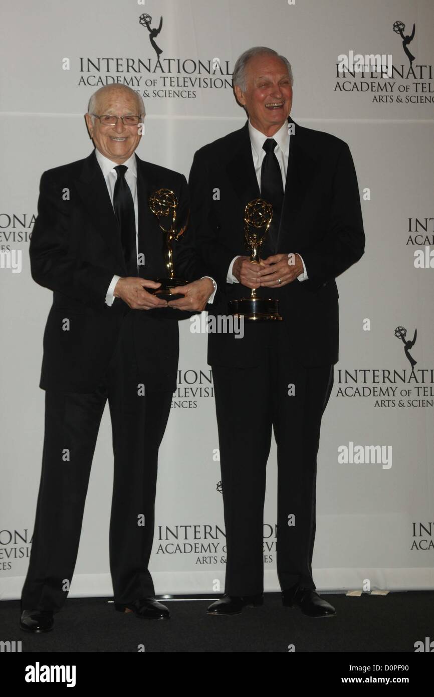 Nov. 19, 2012 - New York, New York, U.S. - ALAN ALDA RIGHT LEFT NORMAN ...