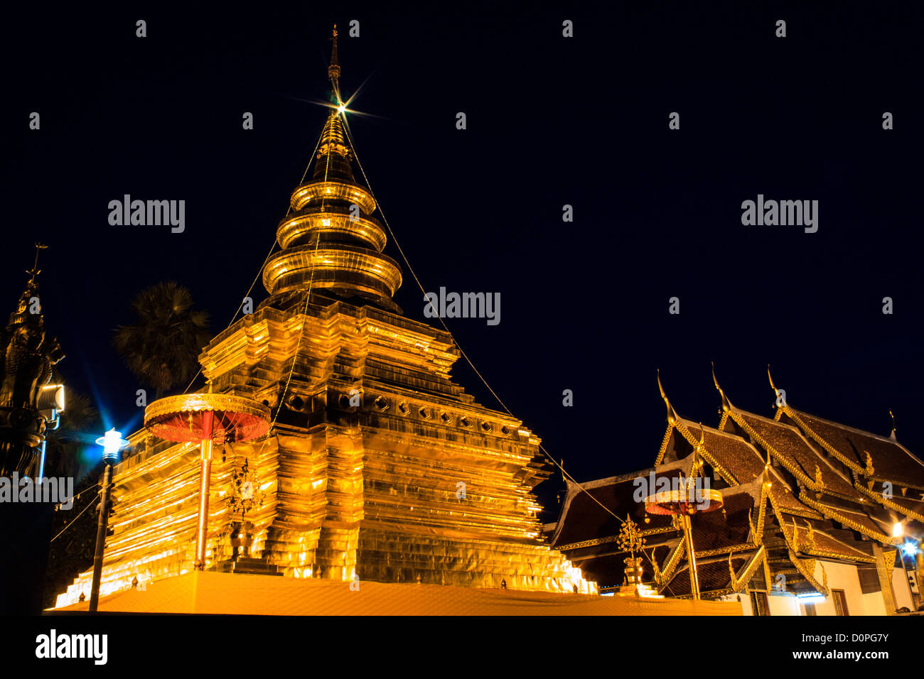 Chedi in thaila hi-res stock photography and images - Alamy