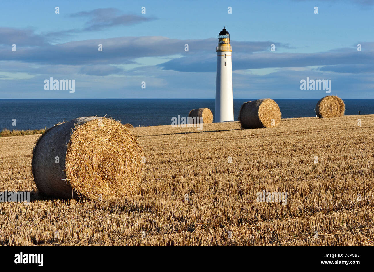 Scurdie Ness Lighthouse, Ferryden, Montrose, Scotland Stock Photo - Alamy