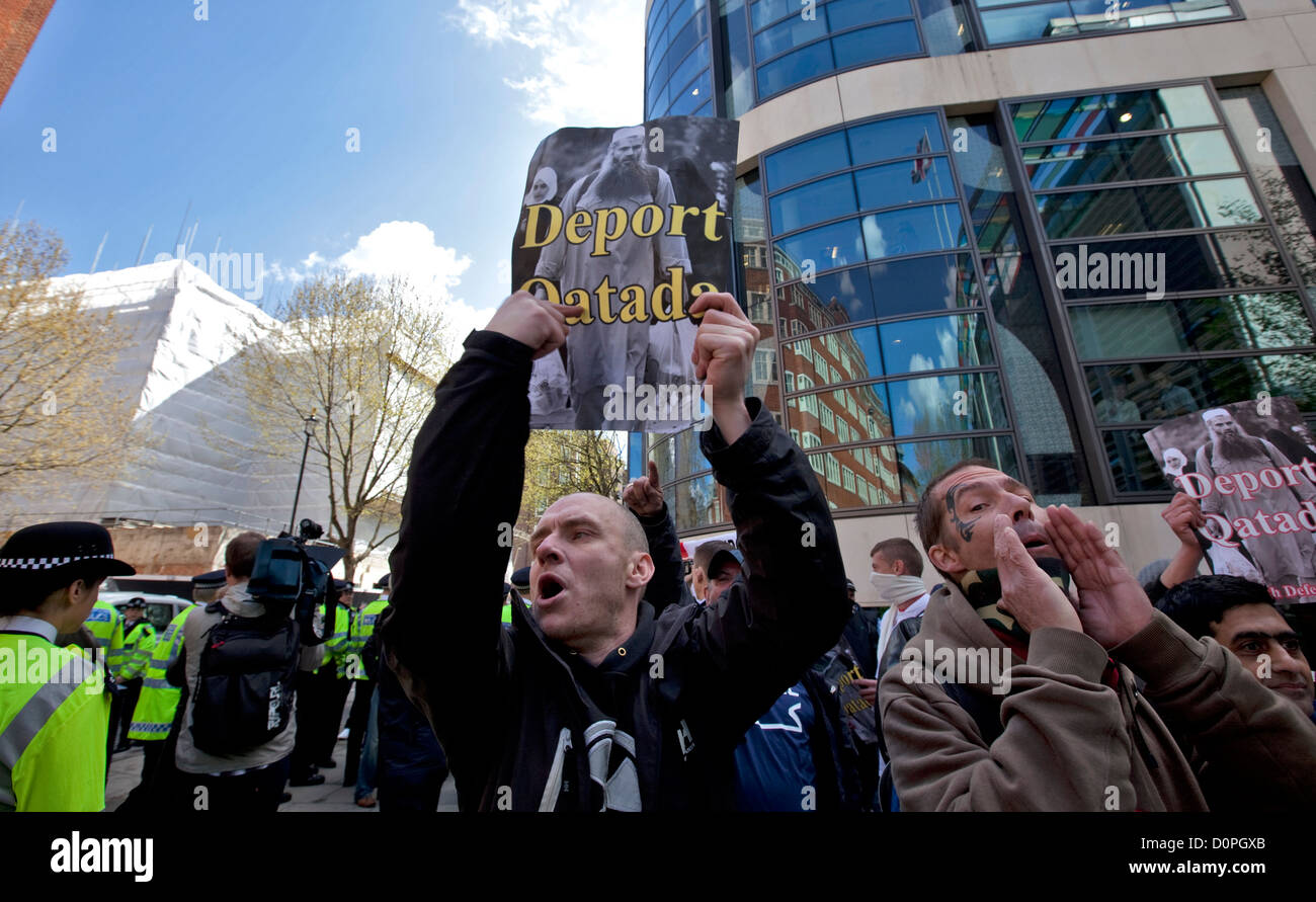 EDL (english defense league) rally in westminster Stock Photo - Alamy