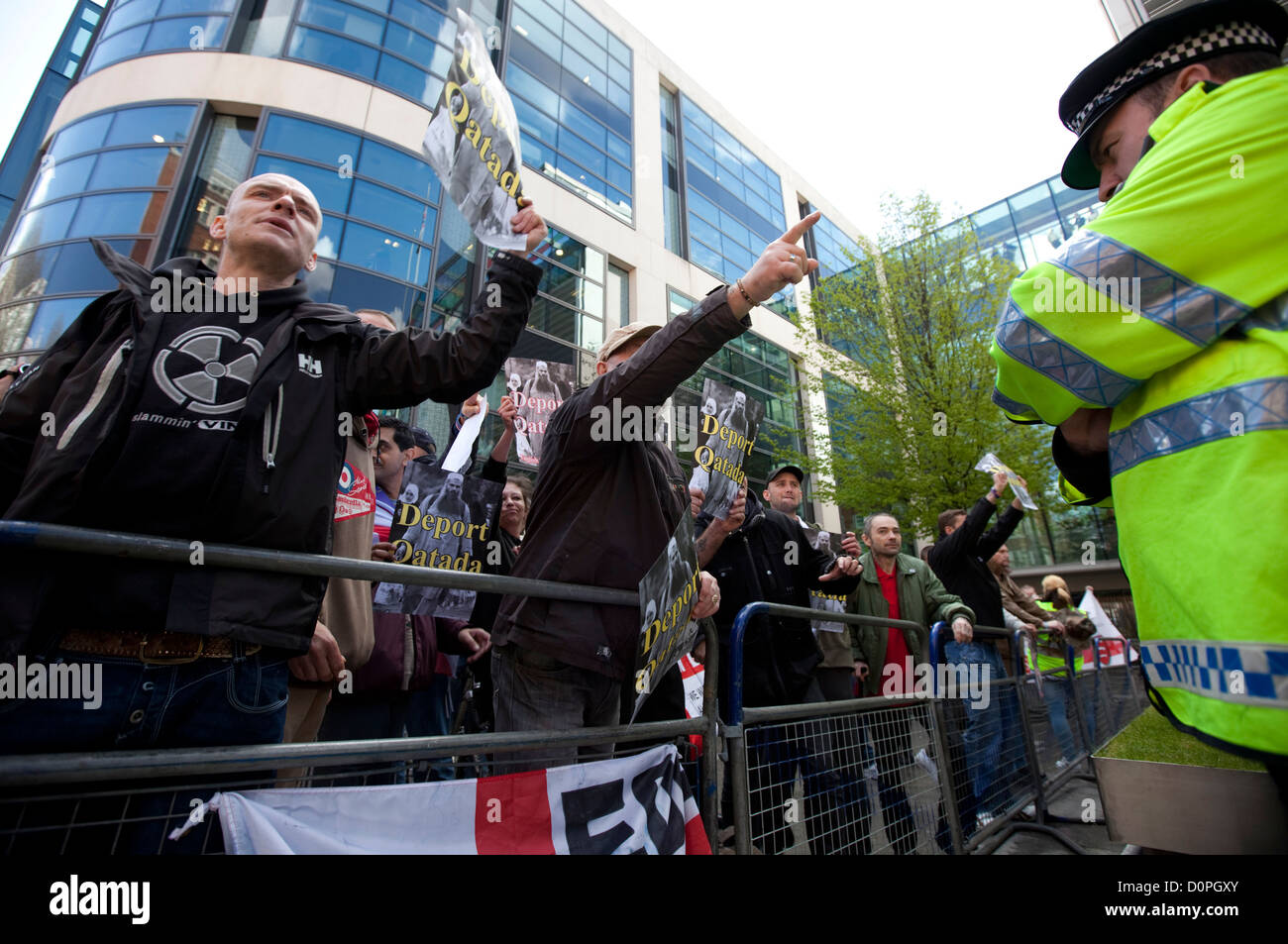 EDL (english defense league) rally in westminster Stock Photo - Alamy