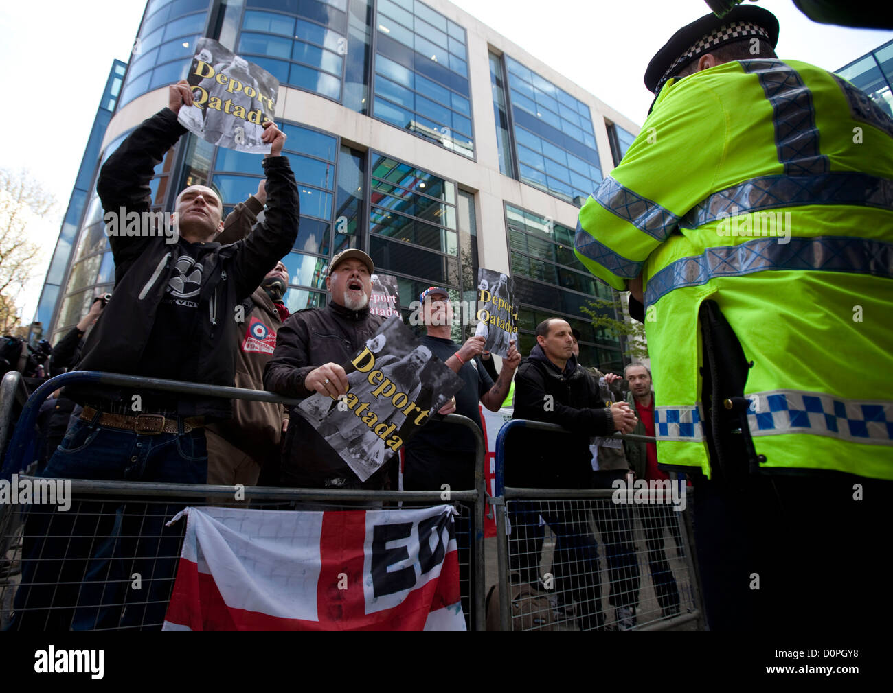 EDL (english defense league) rally in westminster Stock Photo - Alamy