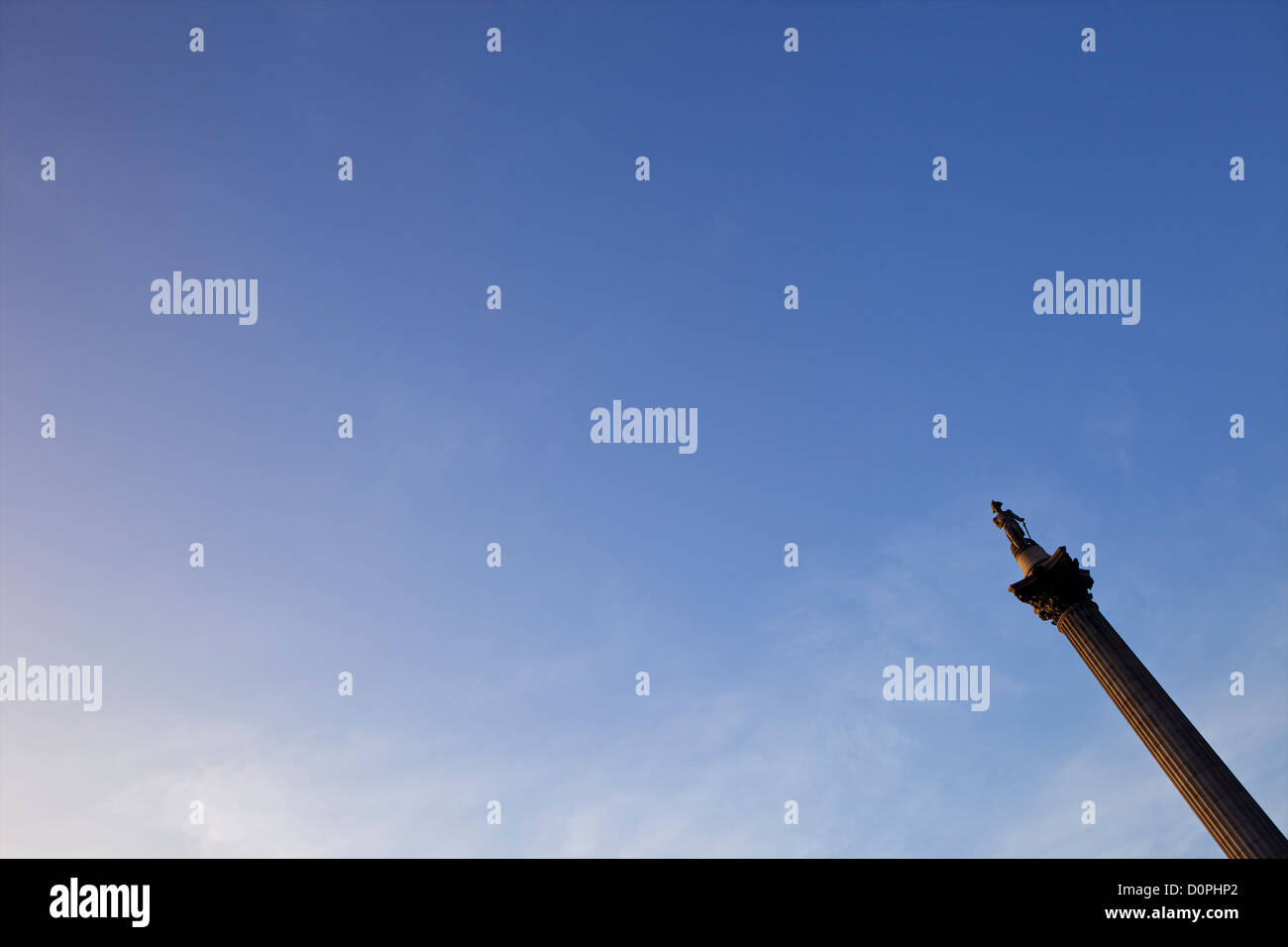Lord nelson statue trafalgar hi-res stock photography and images - Alamy