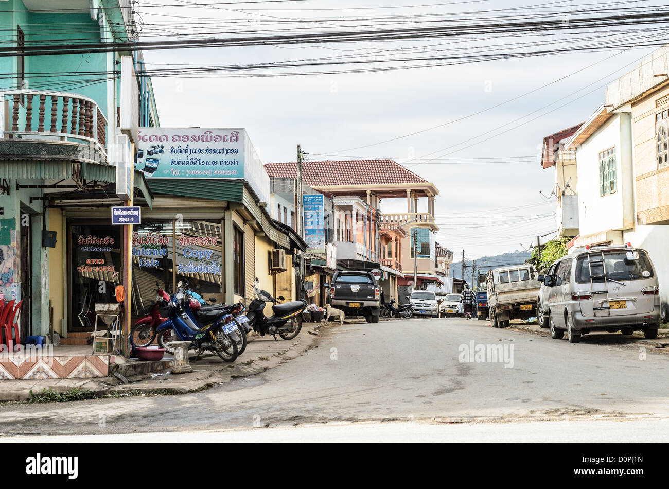 Street Scene Phonsavan Laos // PHONSAVAN, Laos - A dusty side-street in ...