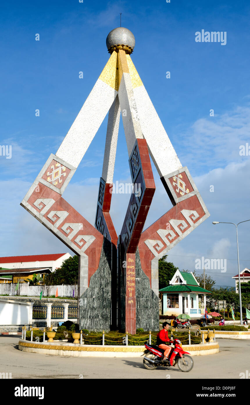 Sam neua views hi-res stock photography and images - Alamy