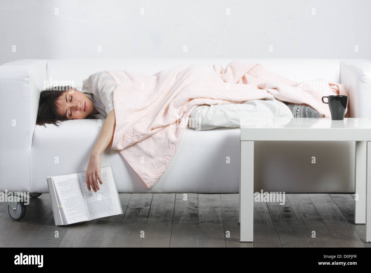 Afternoon nap hi-res stock photography and images - Alamy