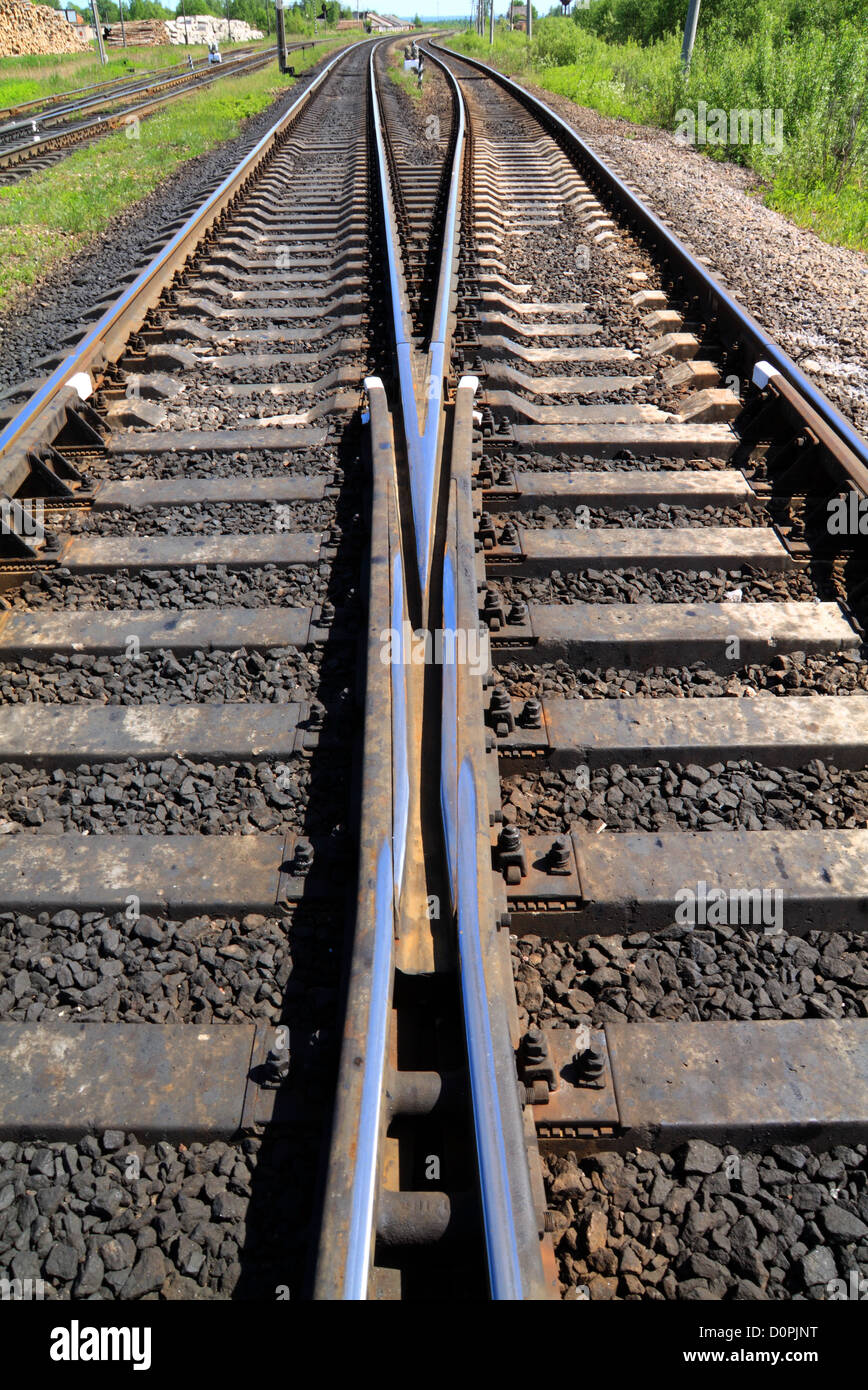 Railway track merging hi-res stock photography and images - Alamy