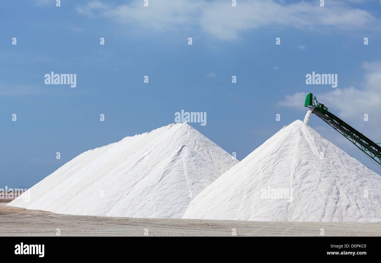 Extraction of salt Stock Photo - Alamy