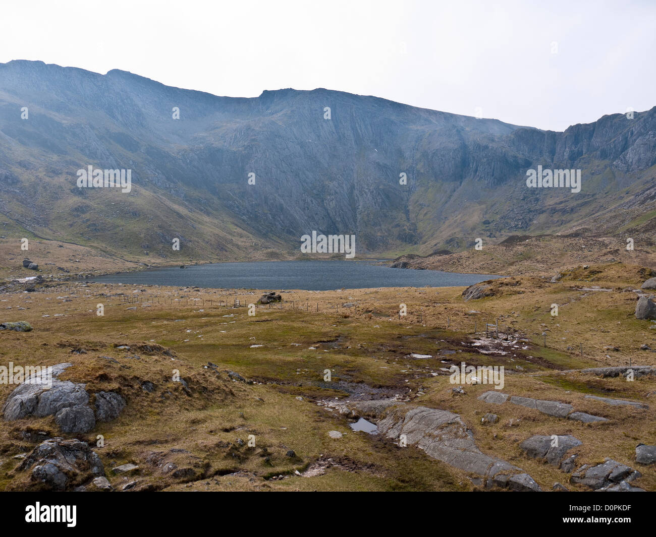 Cwm idwal hi-res stock photography and images - Alamy