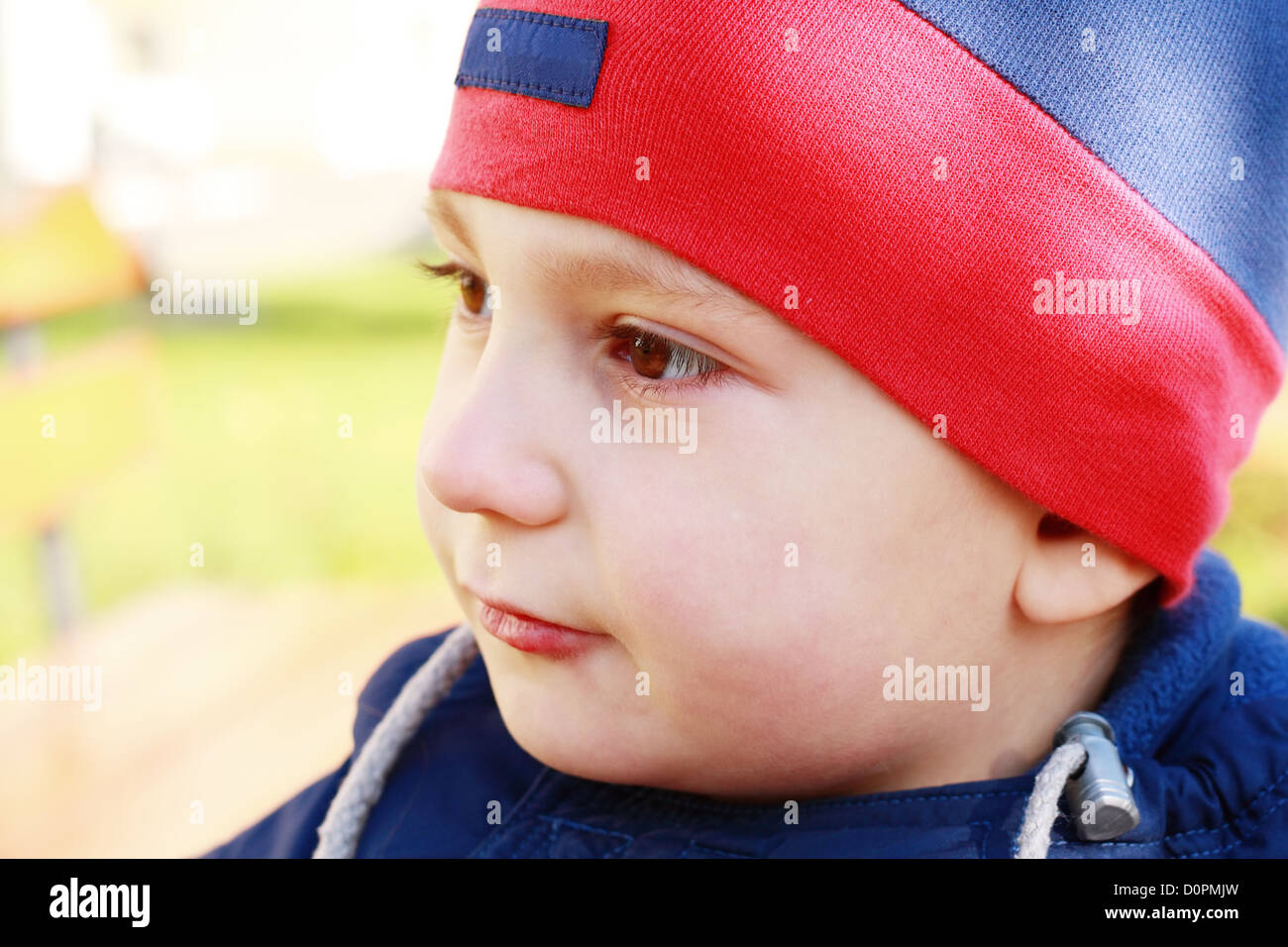 Portrait of cute boy Stock Photo - Alamy