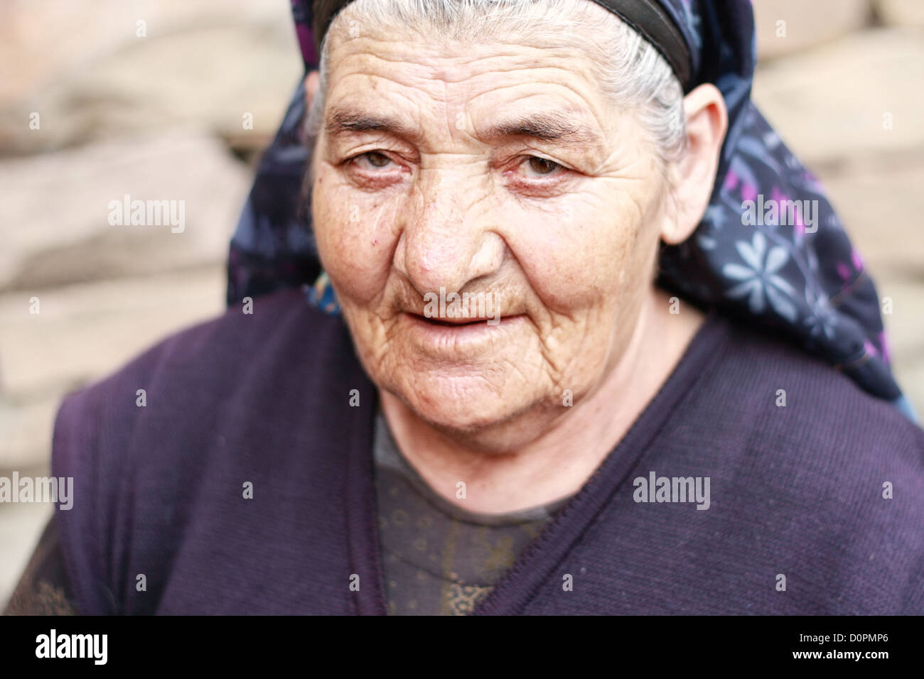 Piercing gaze hi-res stock photography and images - Alamy