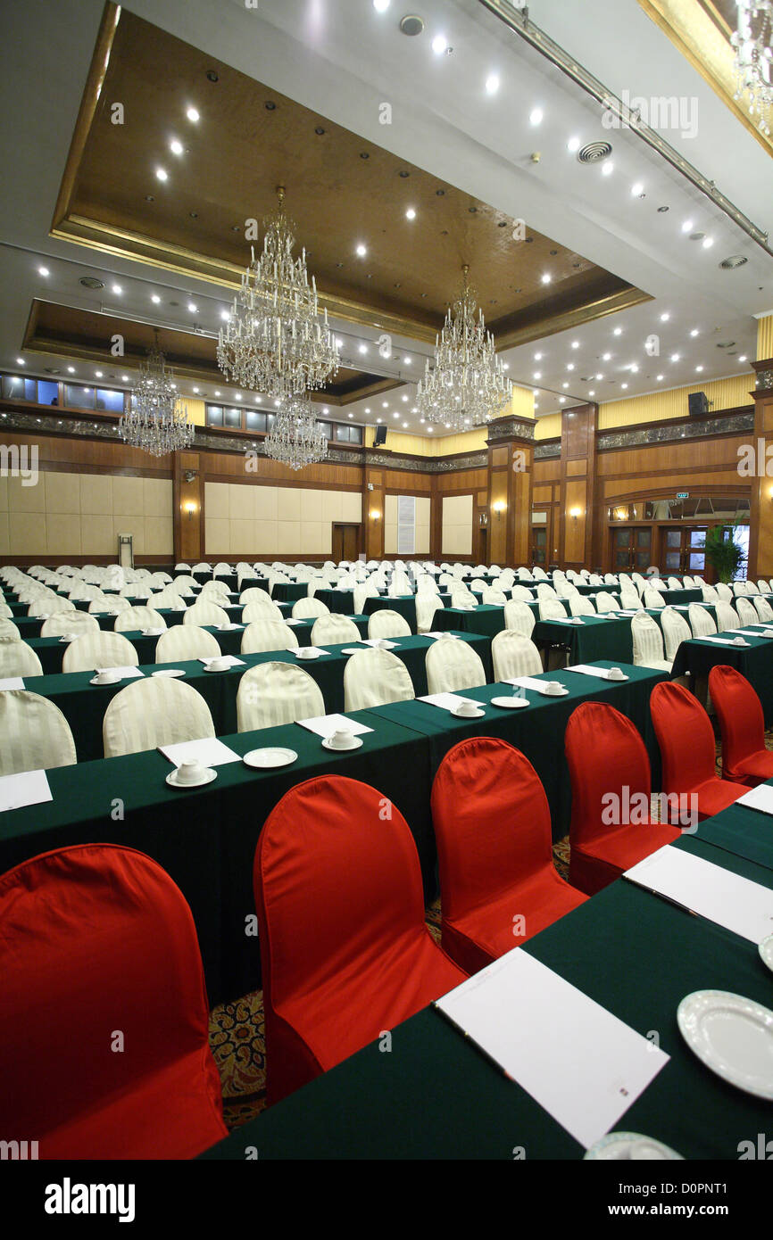 row seat in conference room interior Stock Photo - Alamy