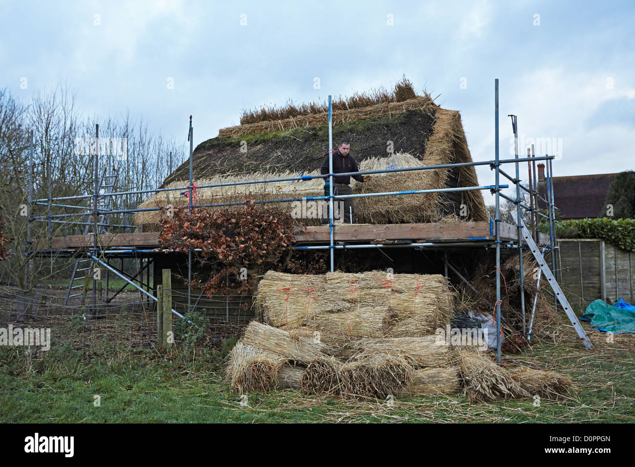 Thatch Wiltshire High Resolution Stock Photography and Images - Alamy