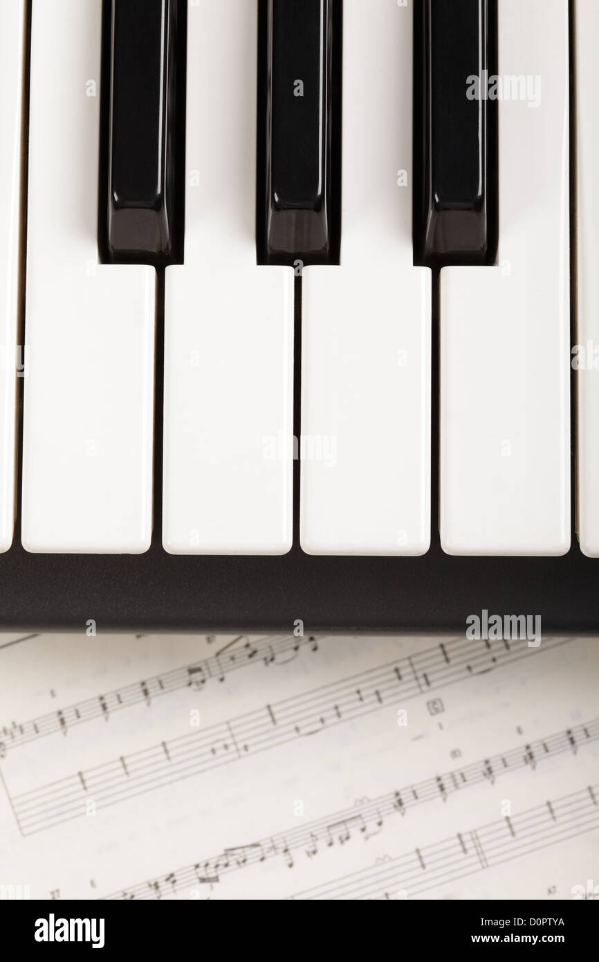 Piano notes hi-res stock photography and images - Alamy