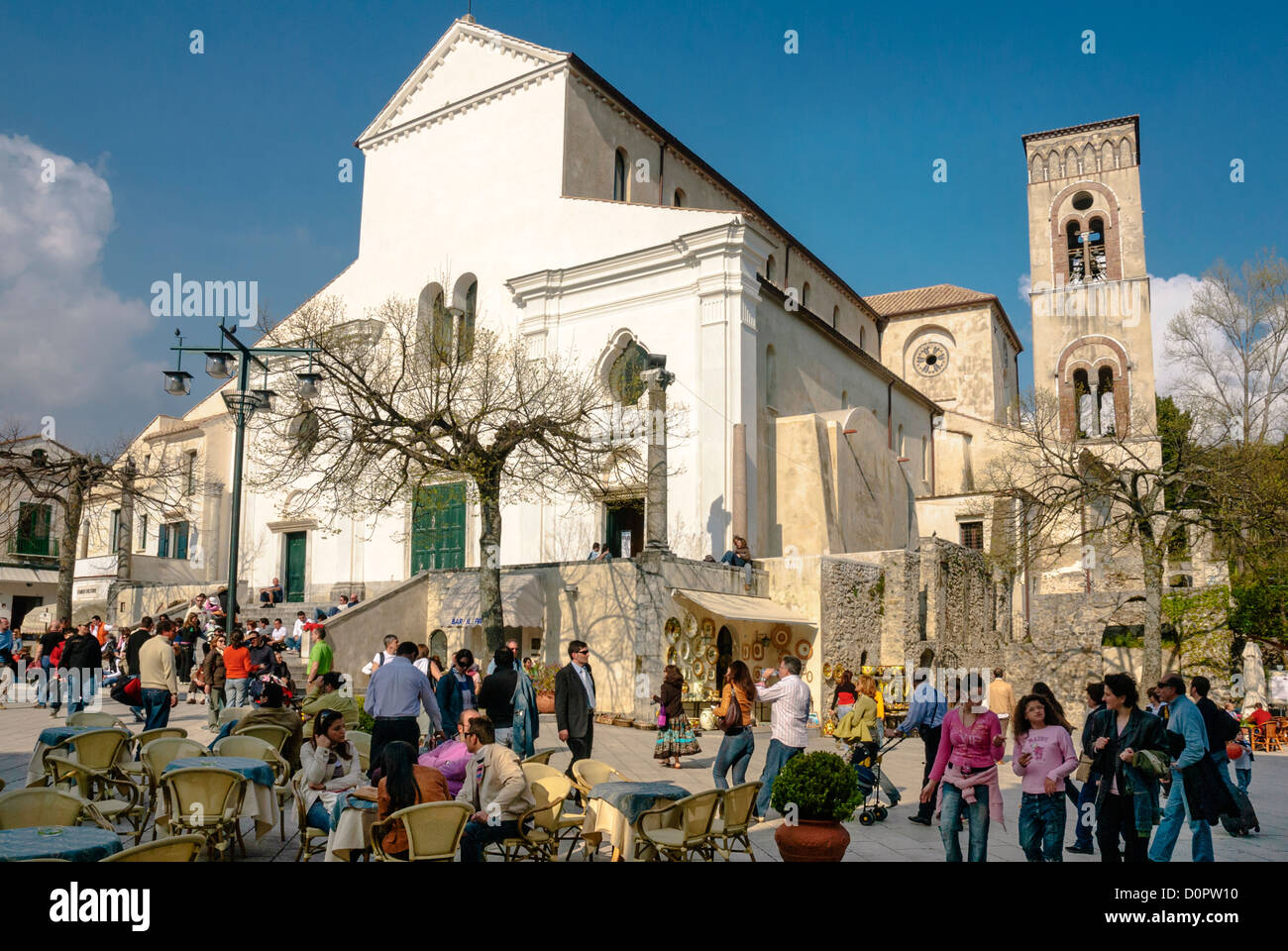 Piazza Vescovado, Ravello, Amalfi coast / Costiera Amalfitana, Province ... Piazza Vescovado, Ravello, Amalfi coast / Costiera Amalfitana, Province ...