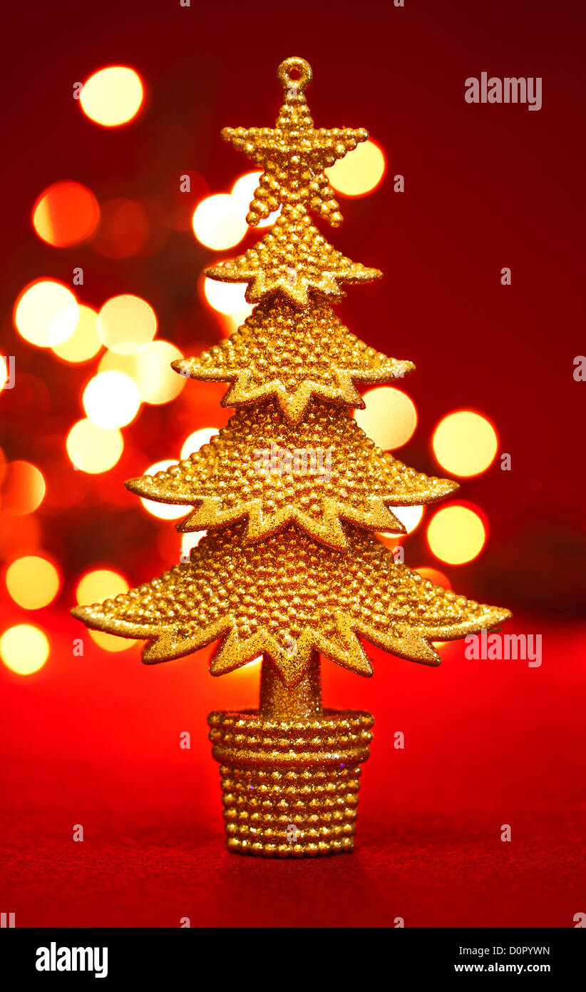 Gold christmas tree Stock Photo - Alamy