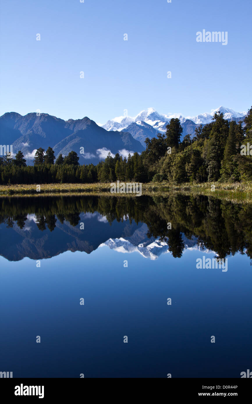 Lake matheson, new zealand hi-res stock photography and images - Alamy