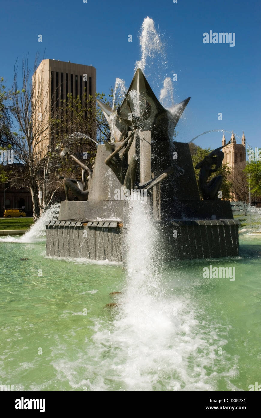 Fountain in victoria square hi-res stock photography and images - Alamy