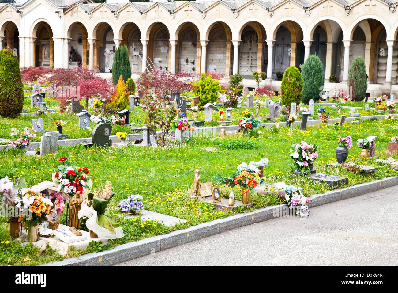 Cemetery architecture - Europe Stock Photo - Alamy