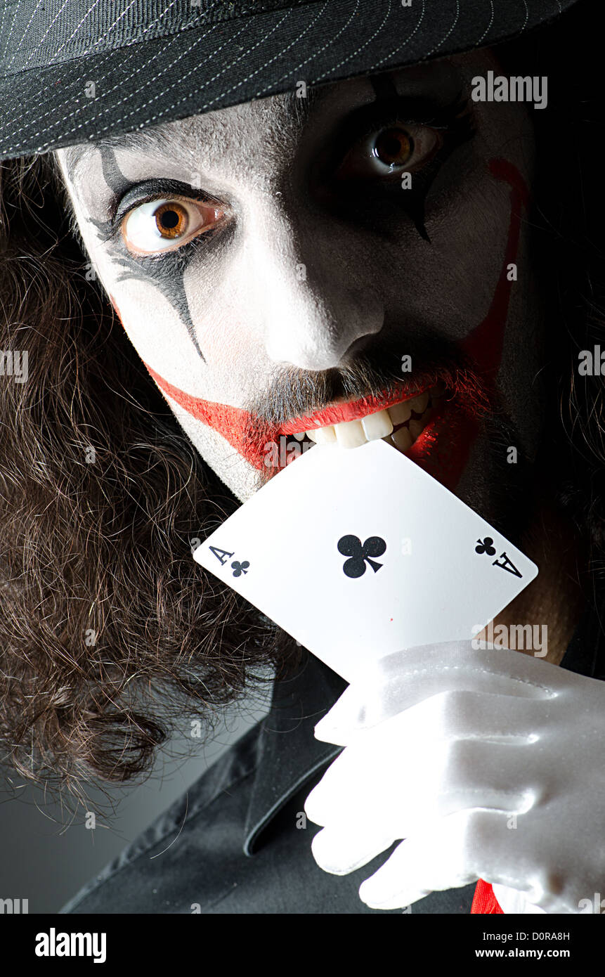 Venetian mask playing cards hi-res stock photography and images - Alamy