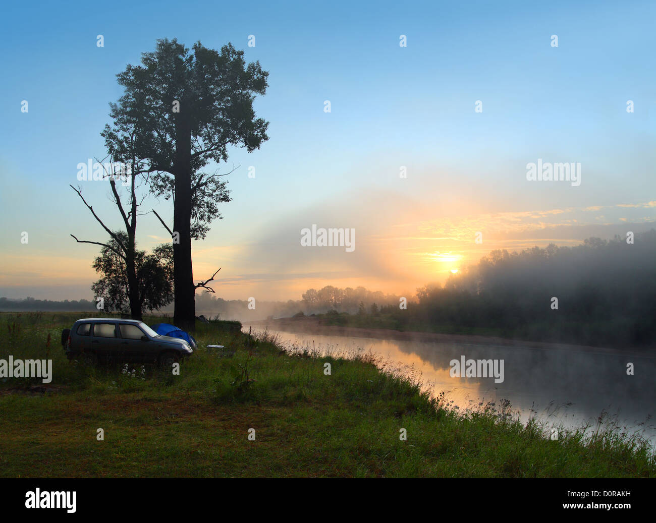 Sunrise dawn fog on hi-res stock photography and images - Alamy