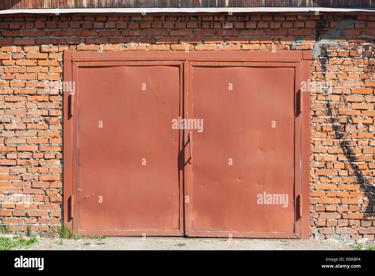 red metal doors Stock Photo - Alamy