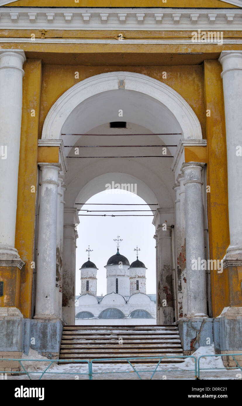 Russian church in Suzdal Stock Photo - Alamy