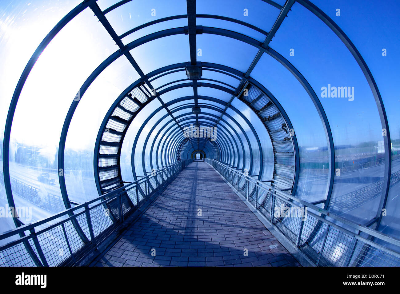 Metal tunnel detail hi-res stock photography and images - Alamy