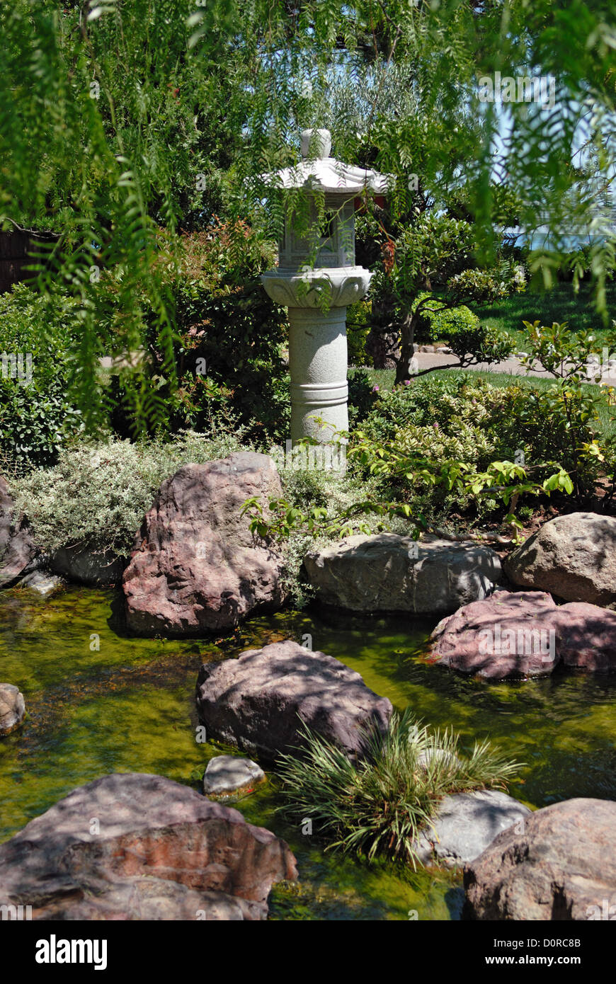 Asian stone lantern in japanese hi-res stock photography and images - Alamy