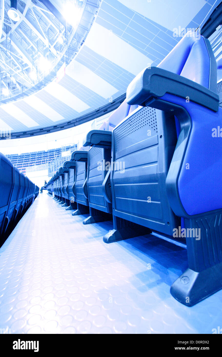 rows of chairs Stock Photo - Alamy