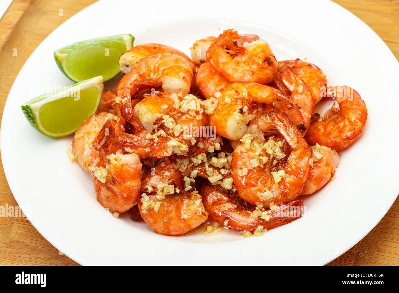Unpeeled prawns hi-res stock photography and images - Alamy
