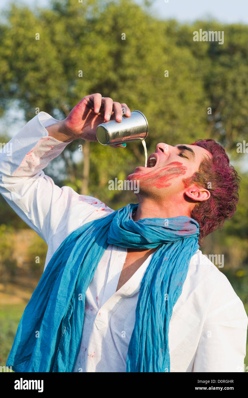 Man drinking bhang on holi hi-res stock photography and images - Alamy
