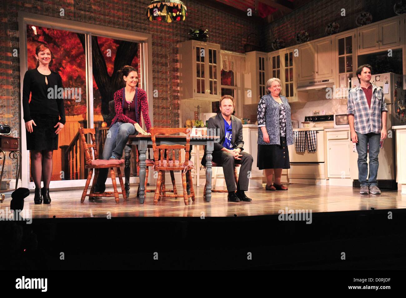 Judy Greer, Katie Holmes, Norbert Leo Butz, Jayne Houdyshell, Josh ...