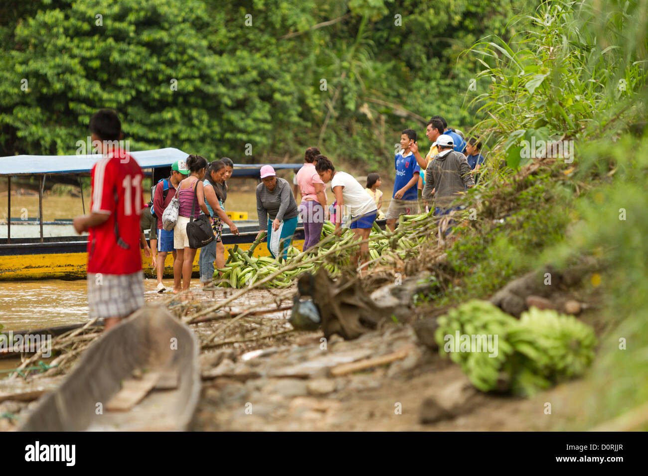 Amazon river people hi-res stock photography and images - Alamy