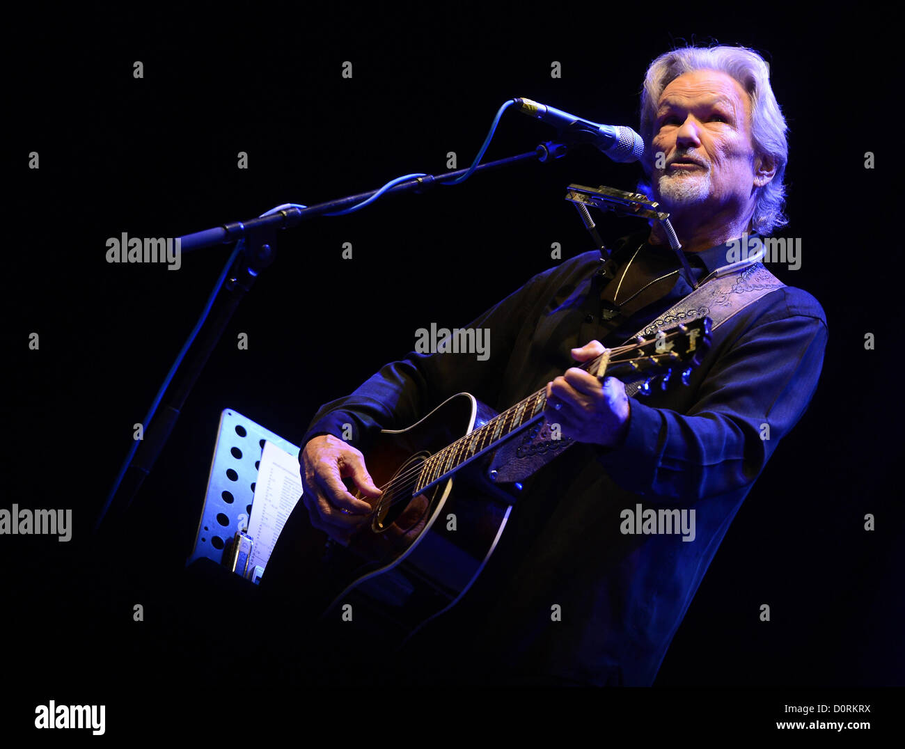 Kris kristofferson hi-res stock photography and images - Alamy