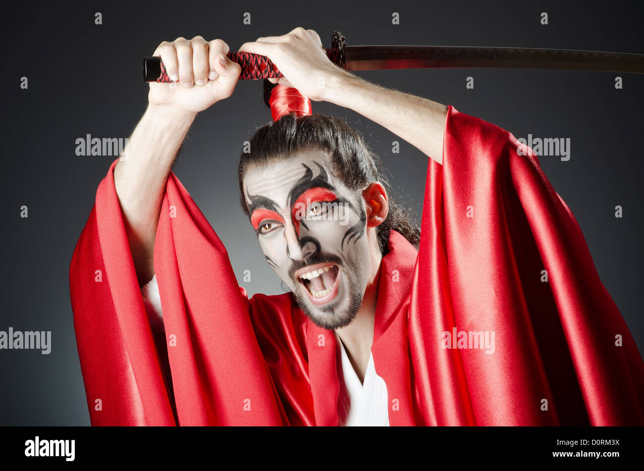 Japanese actor with sword hi-res stock photography and images - Alamy