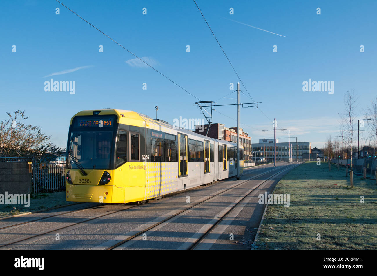 Yellow metrolink trams hi-res stock photography and images - Alamy