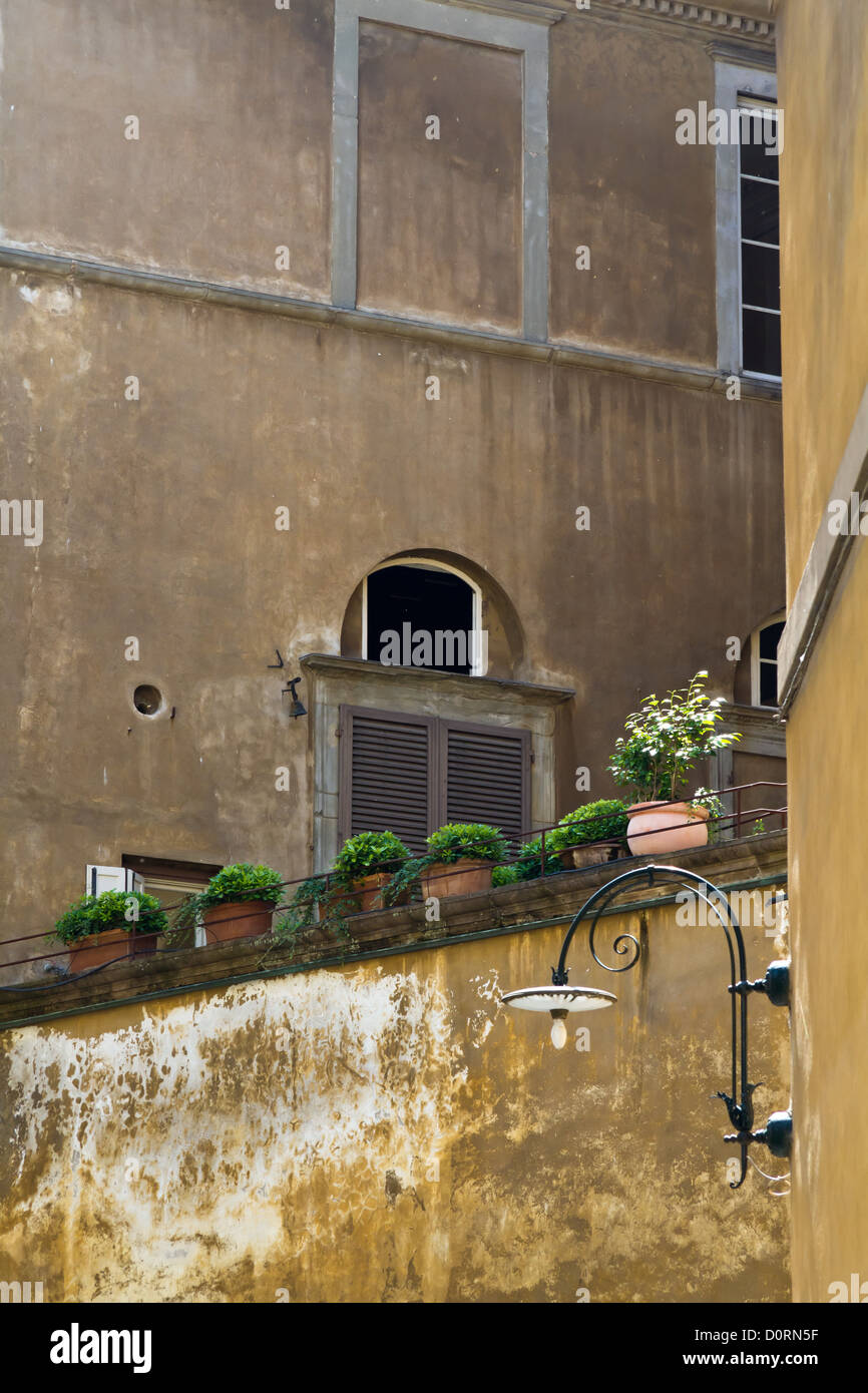 Typical exterior Facade of a Building in Lucca, Tuscany, Italy Stock ...