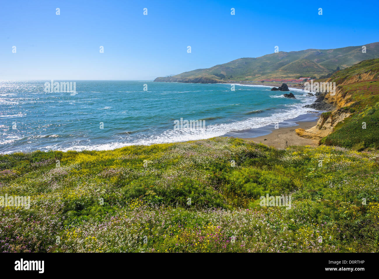 Shore beach sand coastline cliff rocky hi-res stock photography and ...