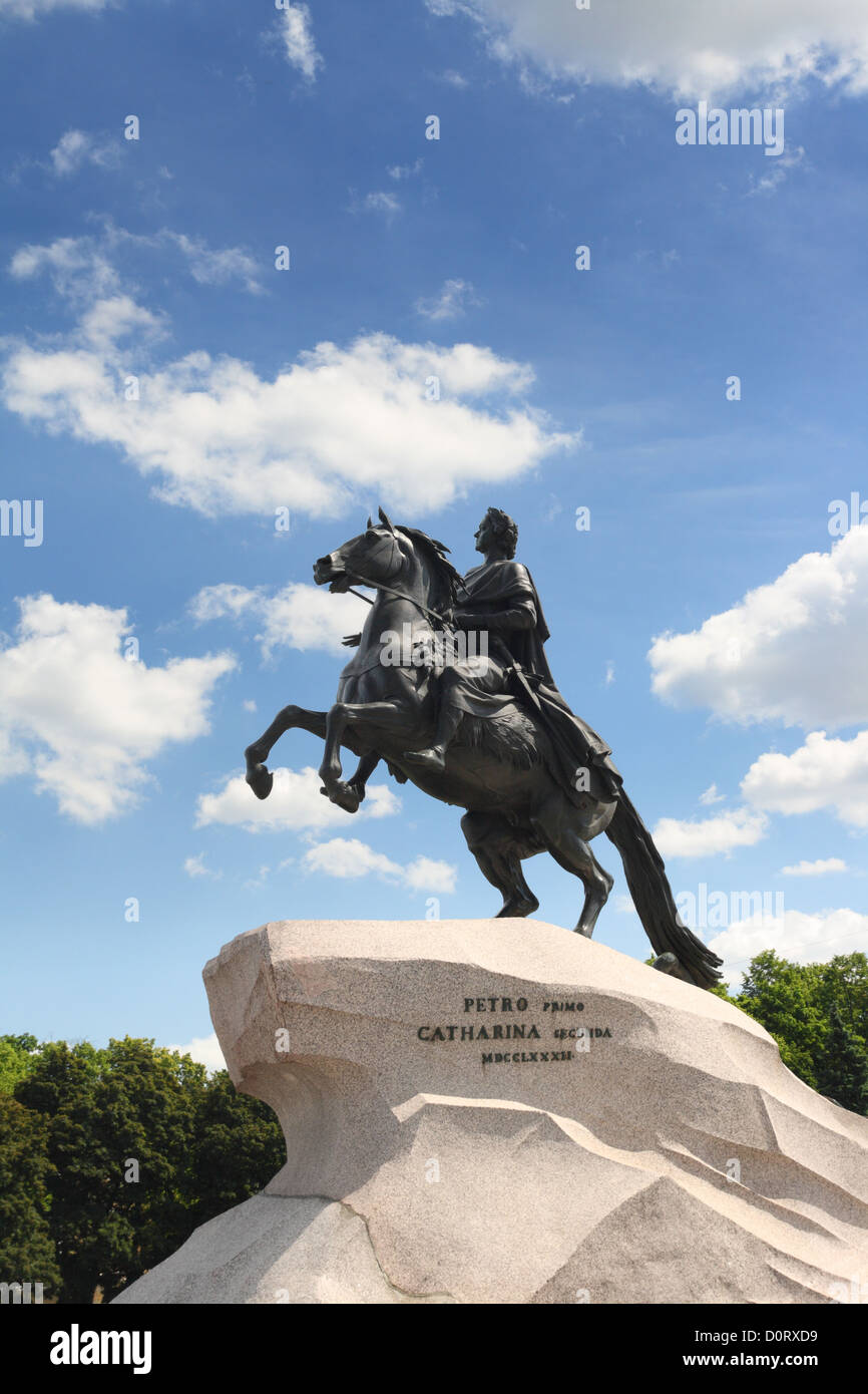 Peter 1 monument in Saint-petersburg Stock Photo - Alamy