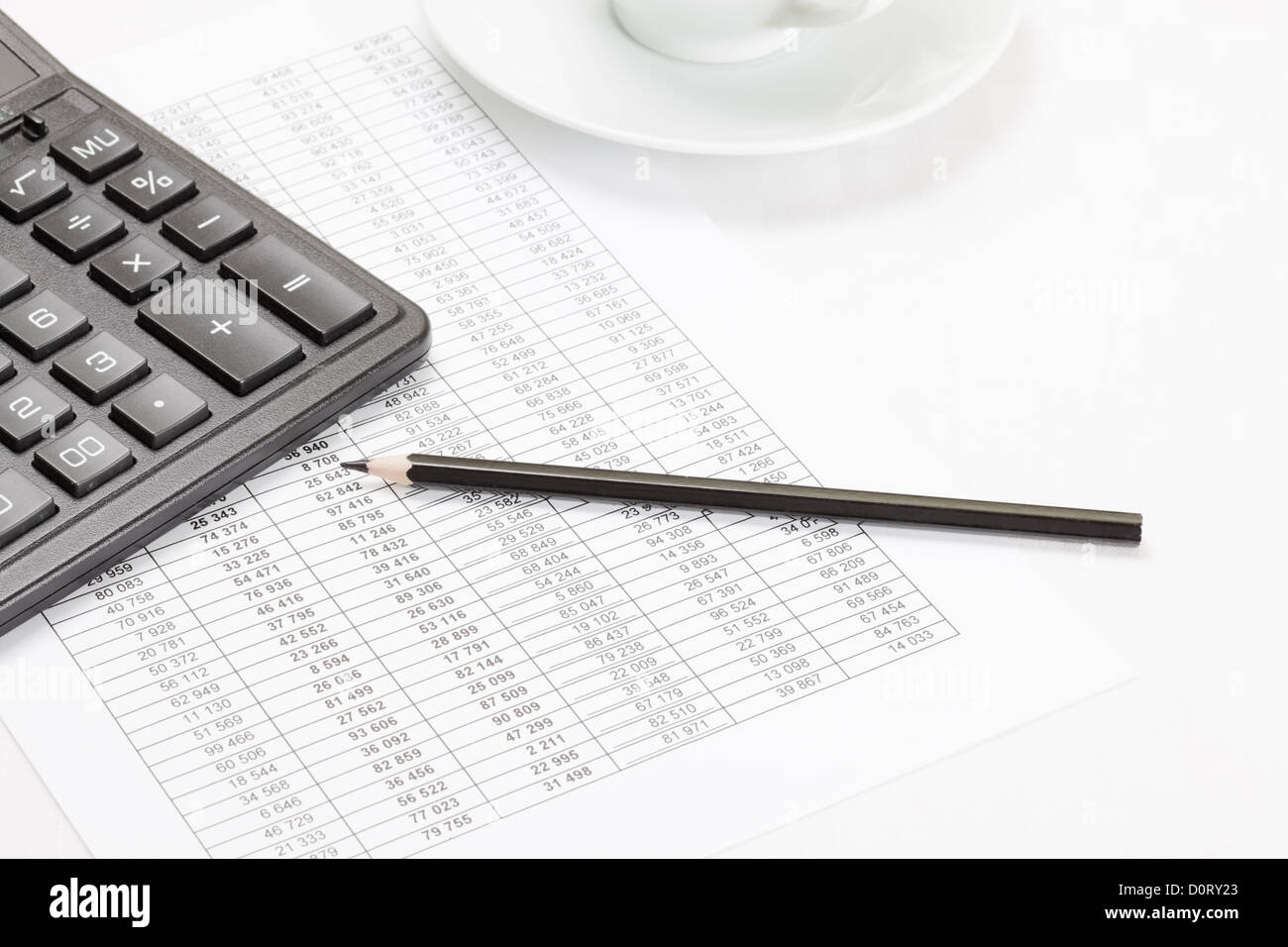 Cup figures hi-res stock photography and images - Alamy