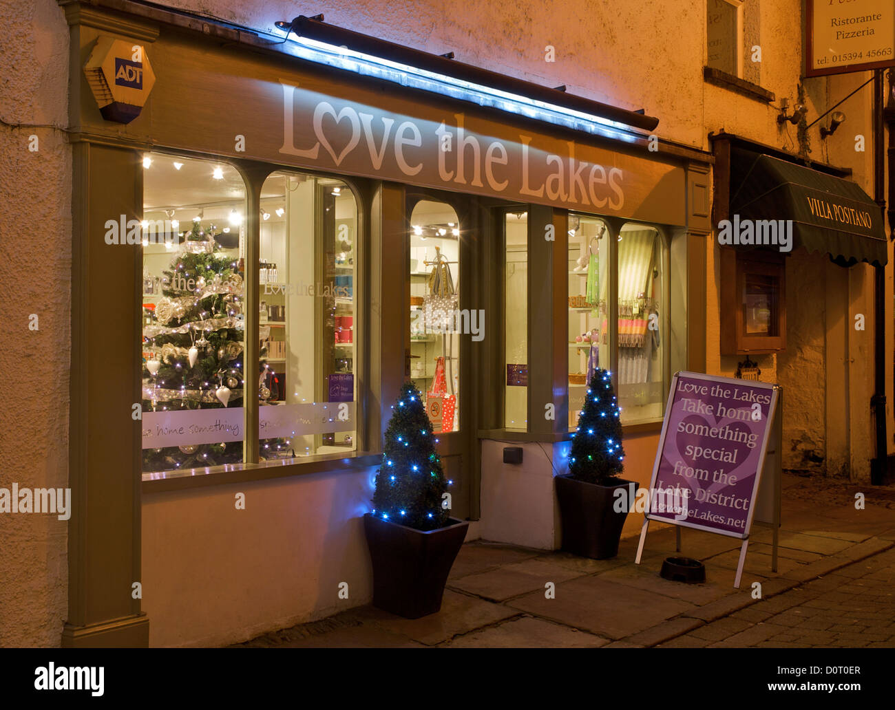 Bowness windermere shop hi-res stock photography and images - Alamy