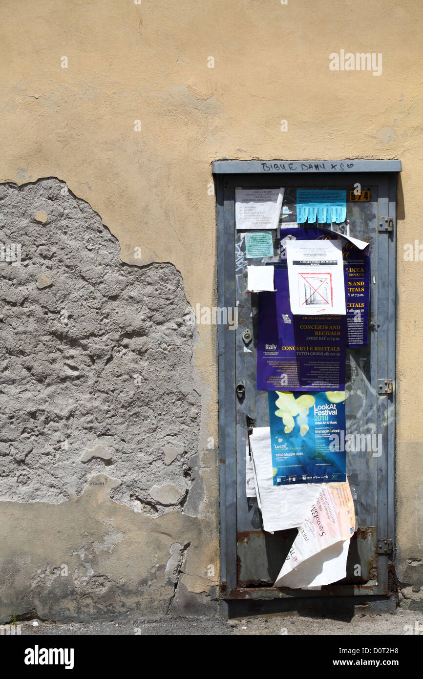 Placards in Lucca in Tuscany, Italy Stock Photo - Alamy