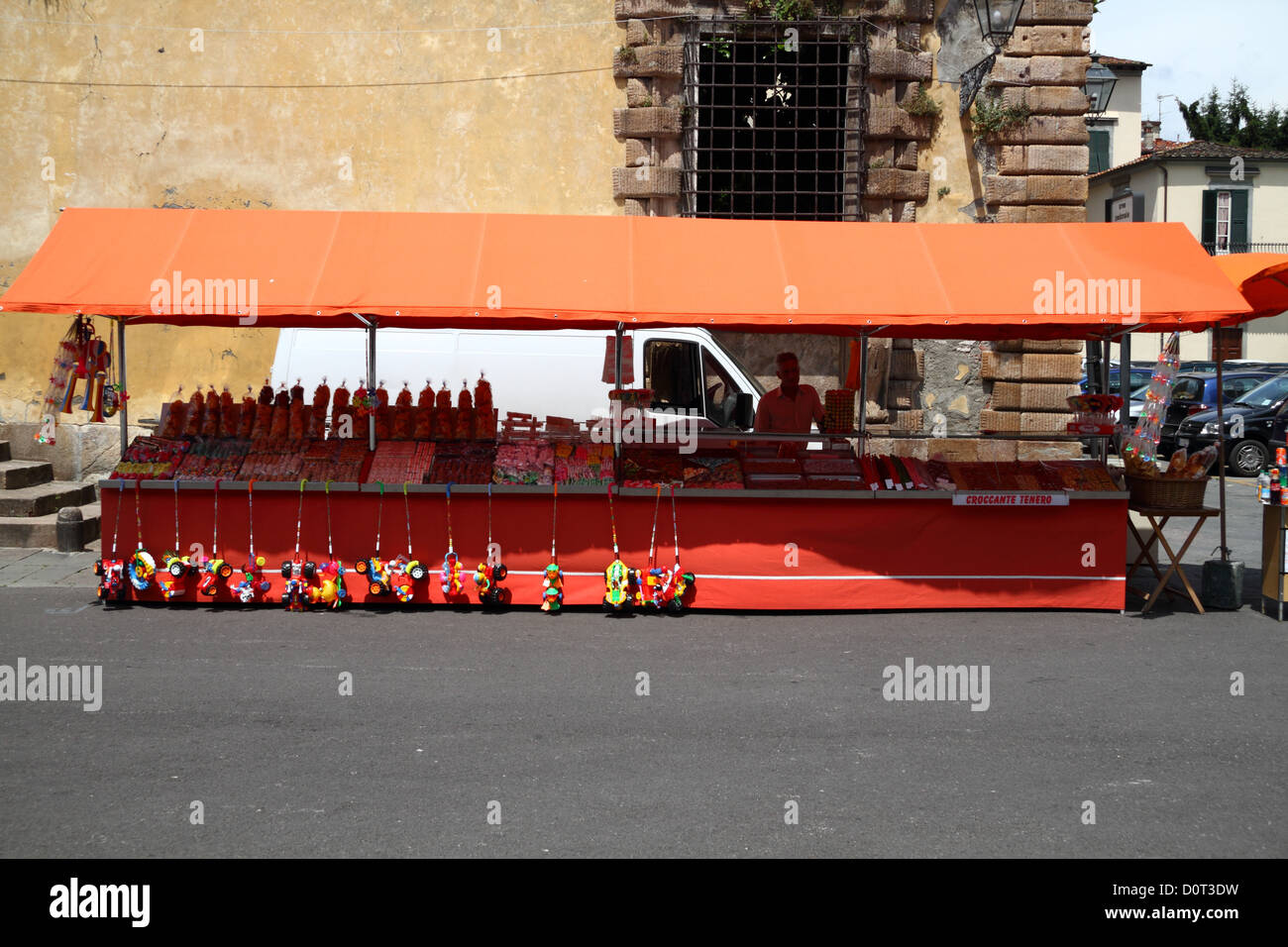 Market Stall in Lucca in Tuscany, Italy Stock Photo - Alamy