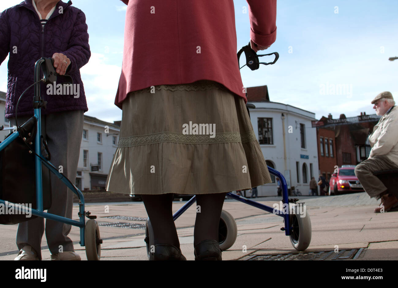 Wheeled walking frame hi-res stock photography and images - Alamy