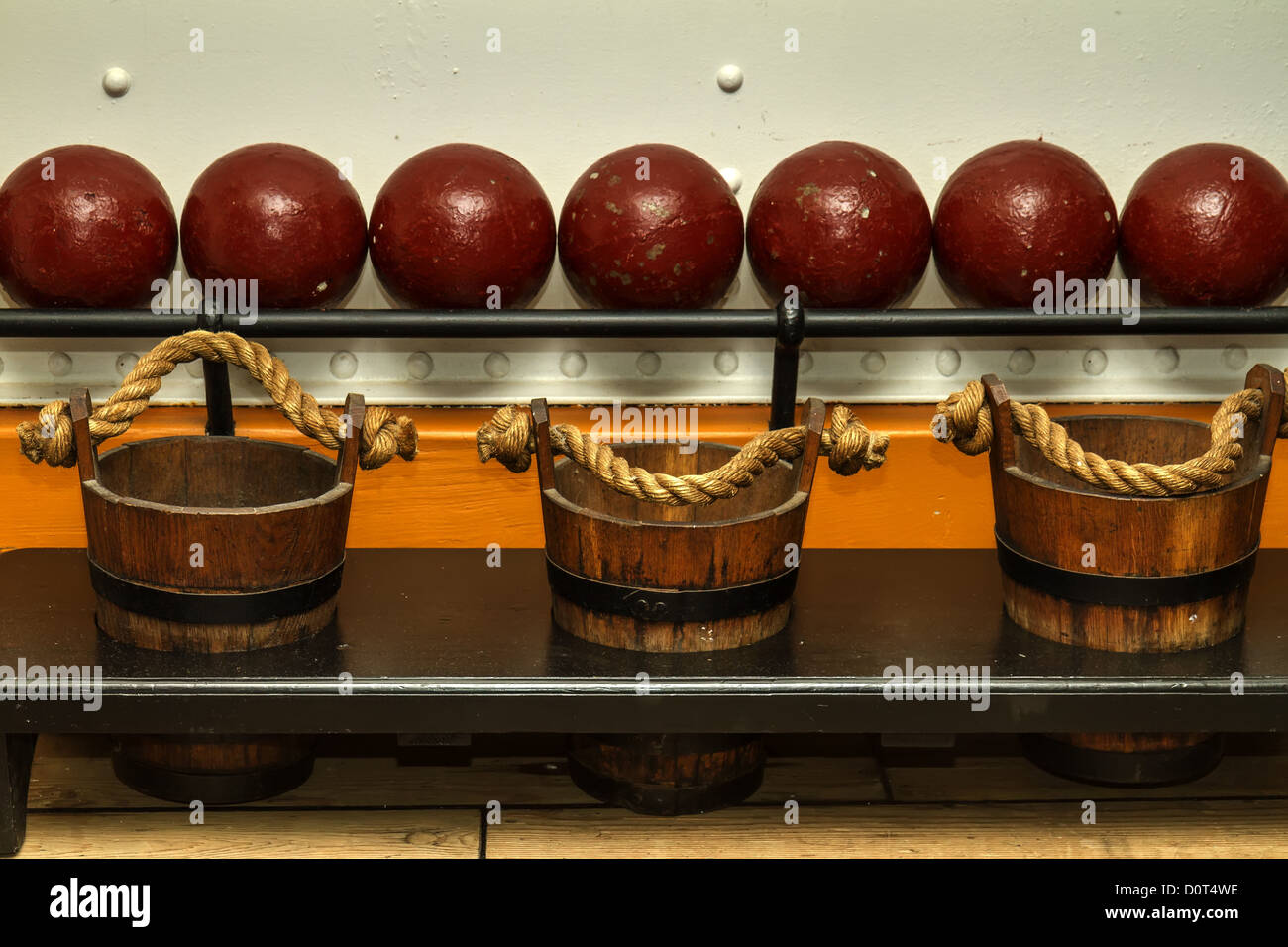 Powder cannon hi-res stock photography and images - Alamy