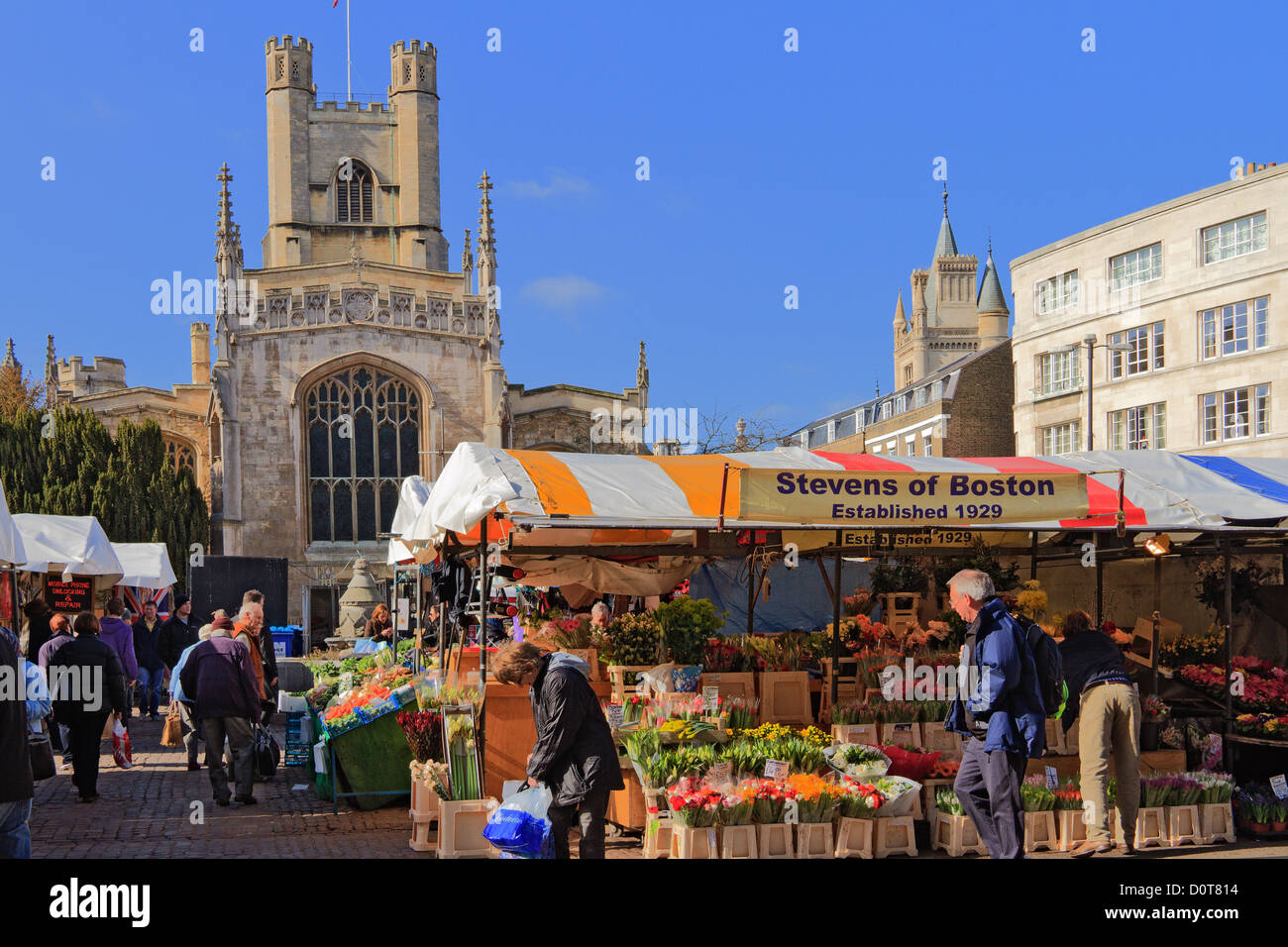Cambridge market hi-res stock photography and images - Alamy